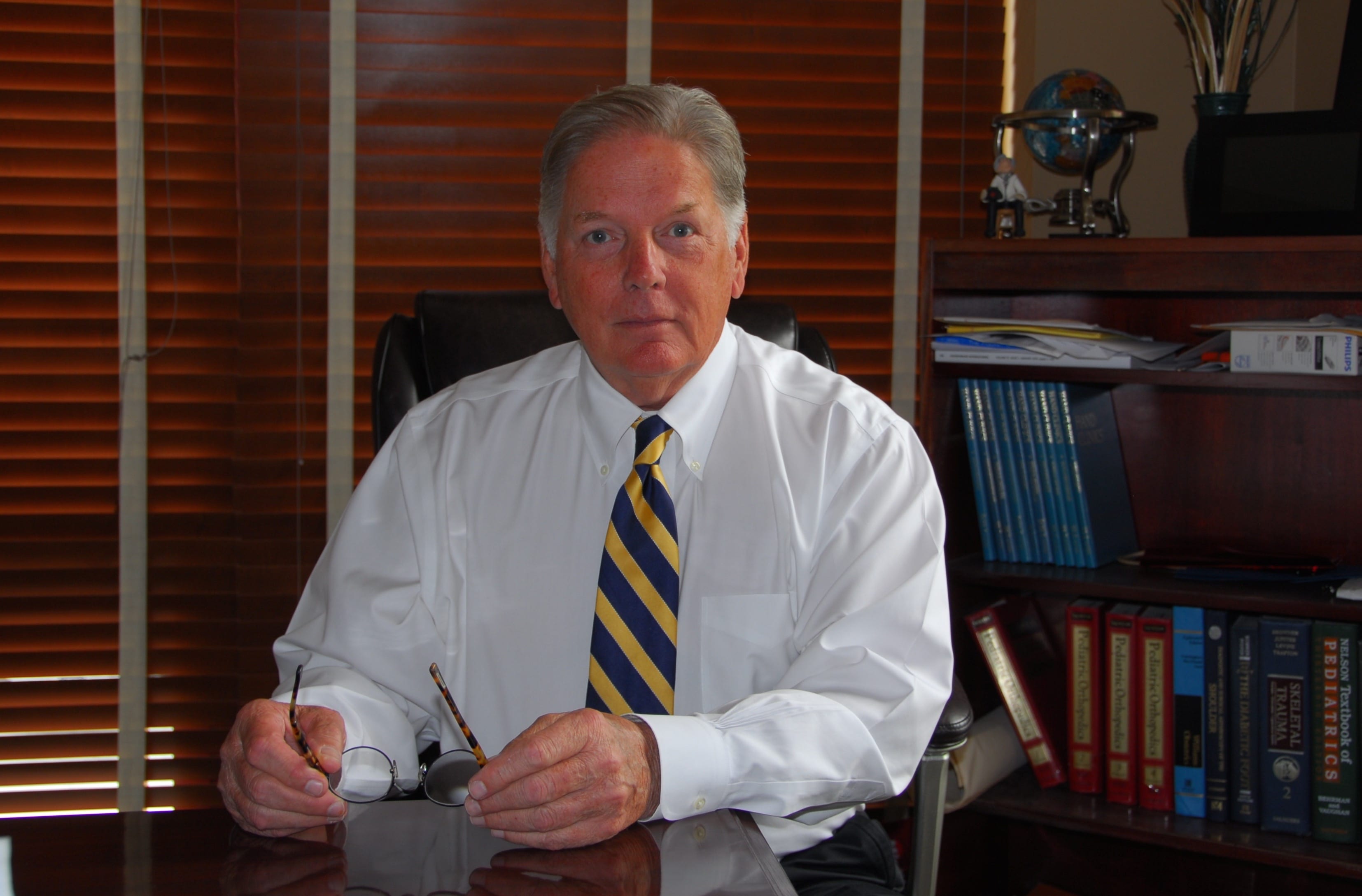 Dr. Kevin D. Rutz, MD | Saint Louis, MO | Orthopedic Spine Surgery